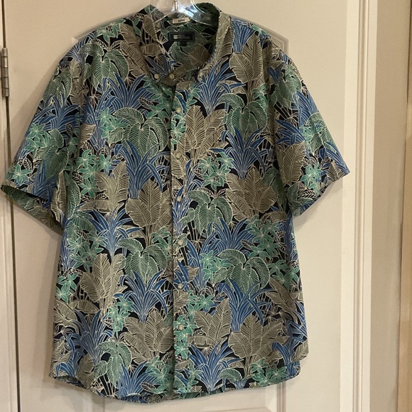 reyn spooner | Shirts | Reyn Spooner Blue And Green Leaf Print Shirt ...